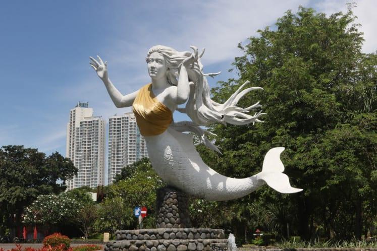 Theme park in Indonesia covers up breasts of mermaid statues