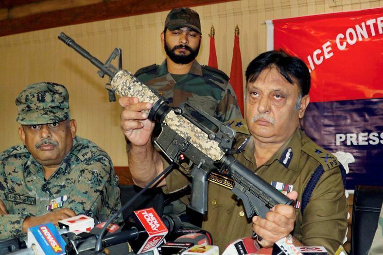 US-made rifle used by Pak army recovered from JeM terrorists in J&K ...