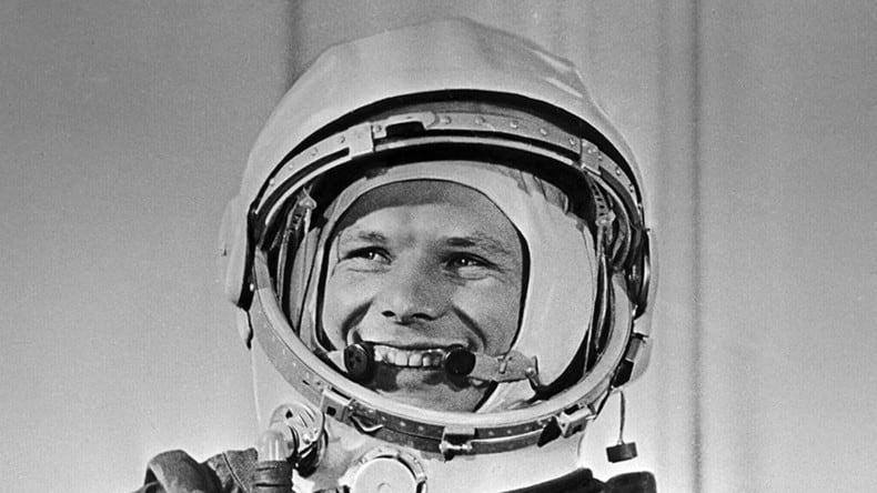 1st human to go into space Yuri Gagarin died in a MiG crash | Science ...