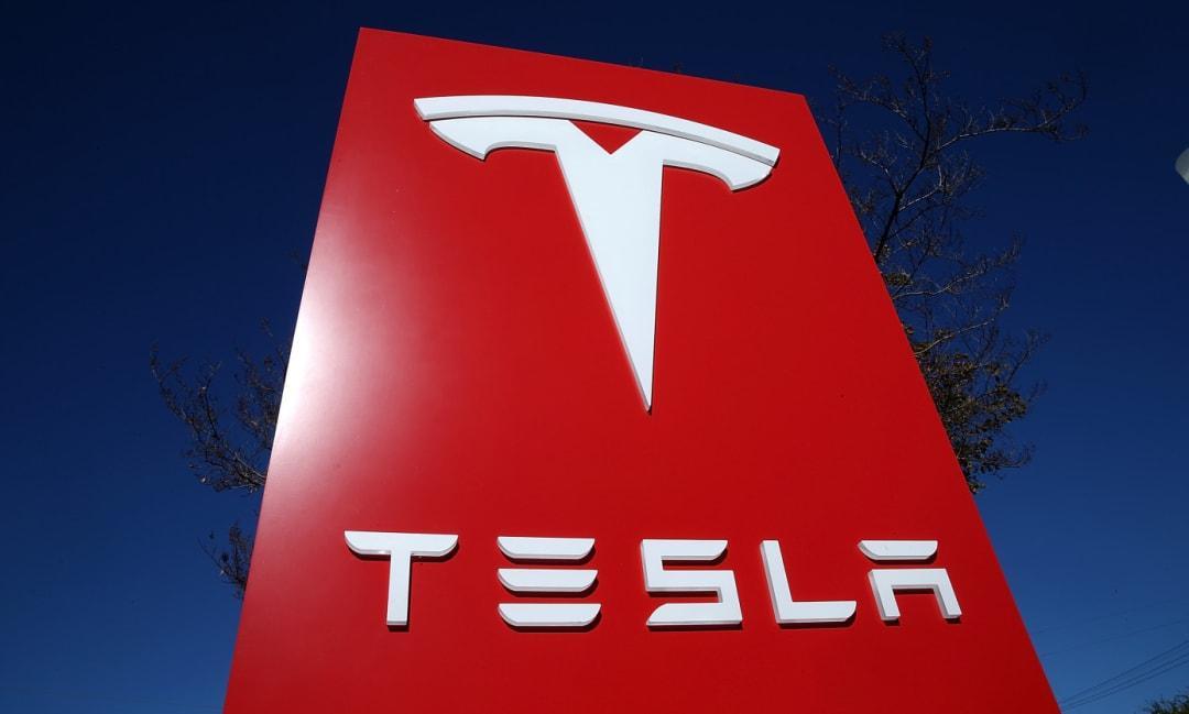 One-third of Tesla board members to exit by 2021 | Automobile News ...