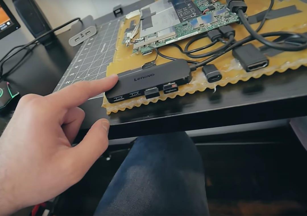 YouTuber builds a working PC using pasta, broken tablet | Hatke News ...